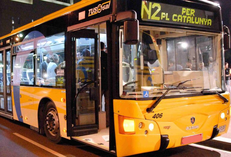 Accidente En Barcelona Mujer Resulta Herida De Gravedad Tras Choque 8179